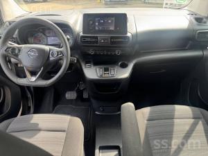 Balts Opel Combo 2023 Rīga, ar dzinēja tilpumu 1.70 L un nobraukumu 43 tūkst. km par 19800 €, foto 13 vietnē AUTOMOTO.COM.LV