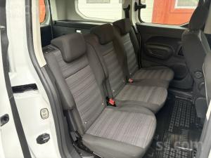Balts Opel Combo 2024 Rīga, ar dzinēja tilpumu 1.50 L un nobraukumu 70 tūkst. km par 15800 €, foto 7 vietnē AUTOMOTO.COM.LV