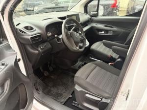 Balts Opel Combo 2024 Rīga, ar dzinēja tilpumu 1.50 L un nobraukumu 70 tūkst. km par 15800 €, foto 8 vietnē AUTOMOTO.COM.LV
