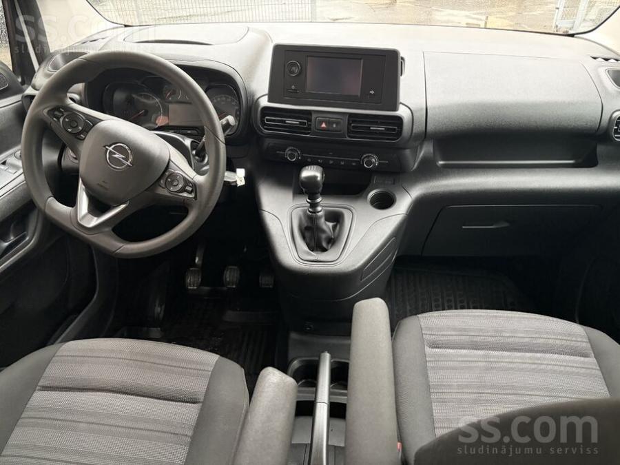 Balts Opel Combo 2024 Rīga, ar dzinēja tilpumu 1.50 L un nobraukumu 70 tūkst. km par 15800 €, foto 10 vietnē AUTOMOTO.COM.LV