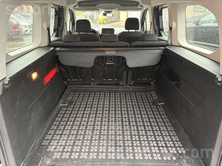 Balts Opel Combo 2024 Rīga, ar dzinēja tilpumu 1.50 L un nobraukumu 70 tūkst. km par 15800 €, foto 11 vietnē AUTOMOTO.COM.LV