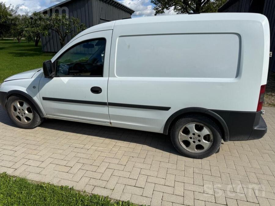 Balts Opel Combo 2010 Jelgava, ar dzinēja tilpumu 1.70 L un nobraukumu 258 tūkst. km par 1300 €, foto 7 vietnē AUTOMOTO.COM.LV