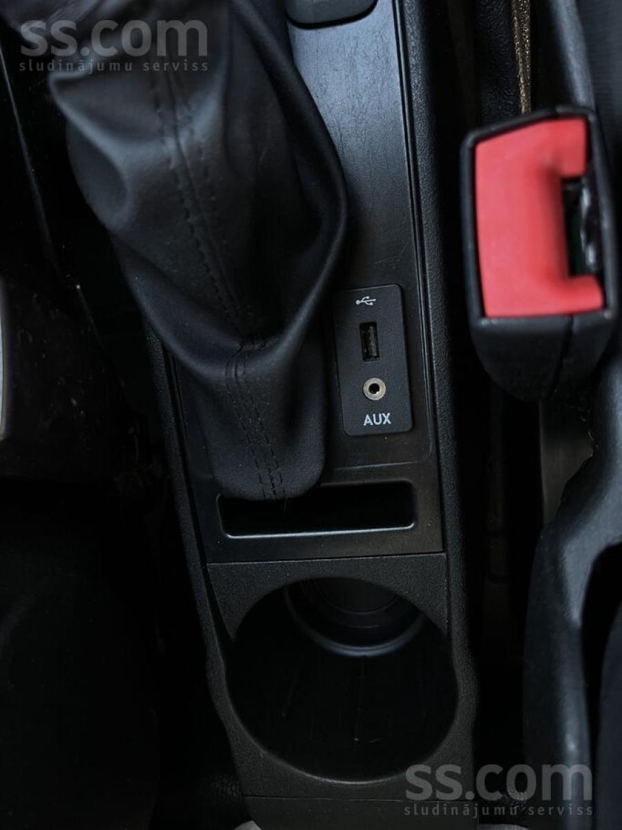Balts Opel Combo 2017 Jelgava, ar dzinēja tilpumu 1.30 L un nobraukumu 152 tūkst. km par 4990 €, foto 11 vietnē AUTOMOTO.COM.LV