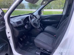 Balts Opel Combo 2018 Cēsis, ar dzinēja tilpumu 1.20 L un nobraukumu 0 tūkst. km par 4990 €, foto 9 vietnē AUTOMOTO.COM.LV