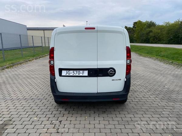 Balts Opel Combo 2018 Cēsis, ar dzinēja tilpumu 1.20 L un nobraukumu 0 tūkst. km par 4990 €, foto 6 vietnē AUTOMOTO.COM.LV