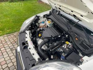 White Opel Combo 2018 in Cesis, with an engine capacity of 1.20 L and mileage of 0 thousand km for 4990 €, photo 10 on AUTOMOTO.COM.LV