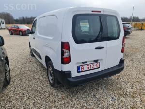 Balts Opel Combo 2021 Cēsis, ar dzinēja tilpumu 1.50 L un nobraukumu 186 tūkst. km par 10500 €, foto 5 vietnē AUTOMOTO.COM.LV