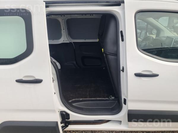 Balts Opel Combo 2021 Cēsis, ar dzinēja tilpumu 1.50 L un nobraukumu 186 tūkst. km par 10500 €, foto 6 vietnē AUTOMOTO.COM.LV