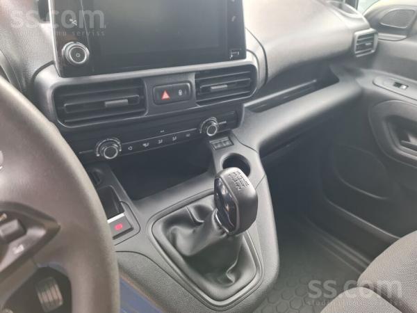 Balts Opel Combo 2021 Cēsis, ar dzinēja tilpumu 1.50 L un nobraukumu 186 tūkst. km par 10500 €, foto 10 vietnē AUTOMOTO.COM.LV