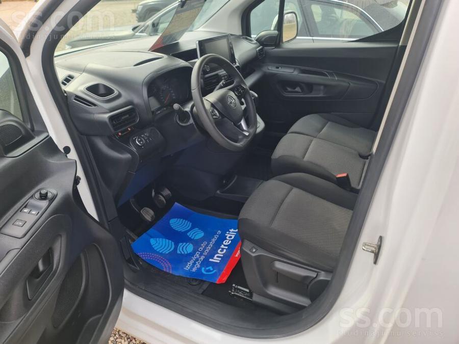 Balts Opel Combo 2021 Cēsis, ar dzinēja tilpumu 1.50 L un nobraukumu 186 tūkst. km par 10500 €, foto 15 vietnē AUTOMOTO.COM.LV