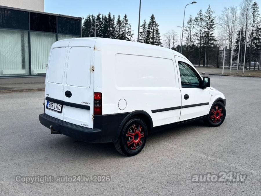 Balts Opel Combo 2006 Tallina, ar dzinēja tilpumu 1.40 L un nobraukumu 189 tūkst. km par 1490 €, foto 7 vietnē AUTOMOTO.COM.LV