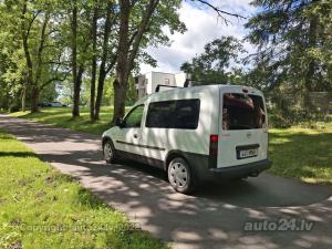 Balts Opel Combo 2010 Tallina, ar dzinēja tilpumu 1.60 L un nobraukumu 245 tūkst. km par 2499 €, foto 5 vietnē AUTOMOTO.COM.LV