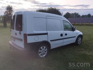 White Opel Combo 2011 in Riga, with an engine capacity of 1.30 L and mileage of 365 thousand km for 1950 €, photo 3 on AUTOMOTO.COM.LV