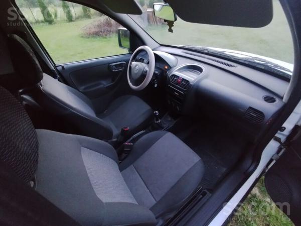 Balts Opel Combo 2011 Rīga, ar dzinēja tilpumu 1.30 L un nobraukumu 365 tūkst. km par 1950 €, foto 5 vietnē AUTOMOTO.COM.LV