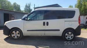 White Opel Combo 2013 in Riga, with an engine capacity of 1.30 L and mileage of 283 thousand km for 2500 €, photo 6 on AUTOMOTO.COM.LV