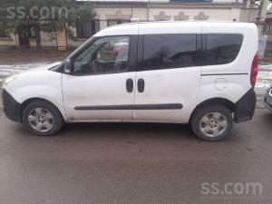 Balts Opel Combo 2013 Rīga, ar dzinēja tilpumu 1.30 L un nobraukumu 300 tūkst. km par 2100 €, foto  vietnē AUTOMOTO.COM.LV