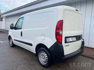 White Opel Combo 2018 in Riga, with an engine capacity of 1.60 L and mileage of 0 thousand km for 6950 €, photo 13 on AUTOMOTO.COM.LV