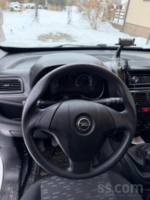 Balts Opel Combo 2018 Jelgava, ar dzinēja tilpumu 1.30 L un nobraukumu 107 tūkst. km par 7200 €, foto 5 vietnē AUTOMOTO.COM.LV