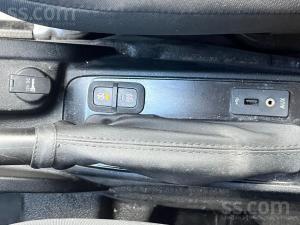 White Opel Combo 2018 in Riga, with an engine capacity of 1.30 L and mileage of 0 thousand km for 6500 €, photo 12 on AUTOMOTO.COM.LV