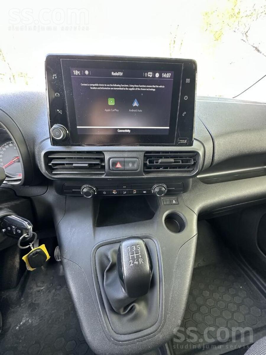 Balts Opel Combo 2019 Rīga, ar dzinēja tilpumu 1.50 L un nobraukumu 129 tūkst. km par 10850 €, foto 15 vietnē AUTOMOTO.COM.LV