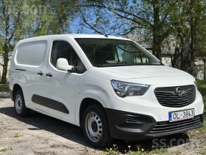 Balts Opel Combo 2019 Rīga, ar dzinēja tilpumu 1.50 L un nobraukumu 130 tūkst. km par 10350 €, foto 3 vietnē AUTOMOTO.COM.LV