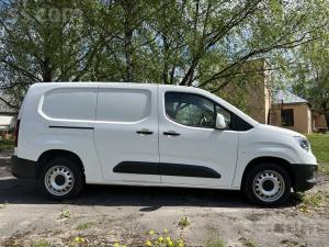 Balts Opel Combo 2019 Rīga, ar dzinēja tilpumu 1.50 L un nobraukumu 130 tūkst. km par 10350 €, foto 5 vietnē AUTOMOTO.COM.LV