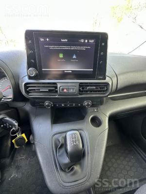 Balts Opel Combo 2019 Rīga, ar dzinēja tilpumu 1.50 L un nobraukumu 130 tūkst. km par 10350 €, foto 15 vietnē AUTOMOTO.COM.LV