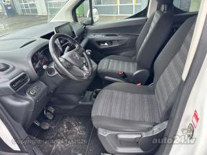 Balts Opel Combo 2020 Tartu, ar dzinēja tilpumu 1.50 L un nobraukumu 207 tūkst. km par 10999 €, foto 8 vietnē AUTOMOTO.COM.LV