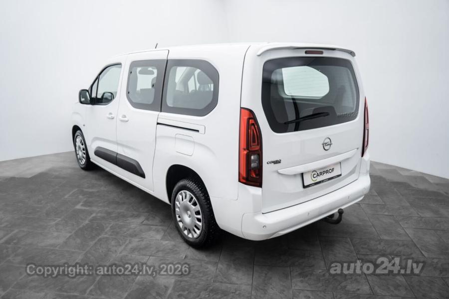 Balts Opel Combo 2021 Tallina, ar dzinēja tilpumu 1.20 L un nobraukumu 141 tūkst. km par 13999 €, foto 6 vietnē AUTOMOTO.COM.LV