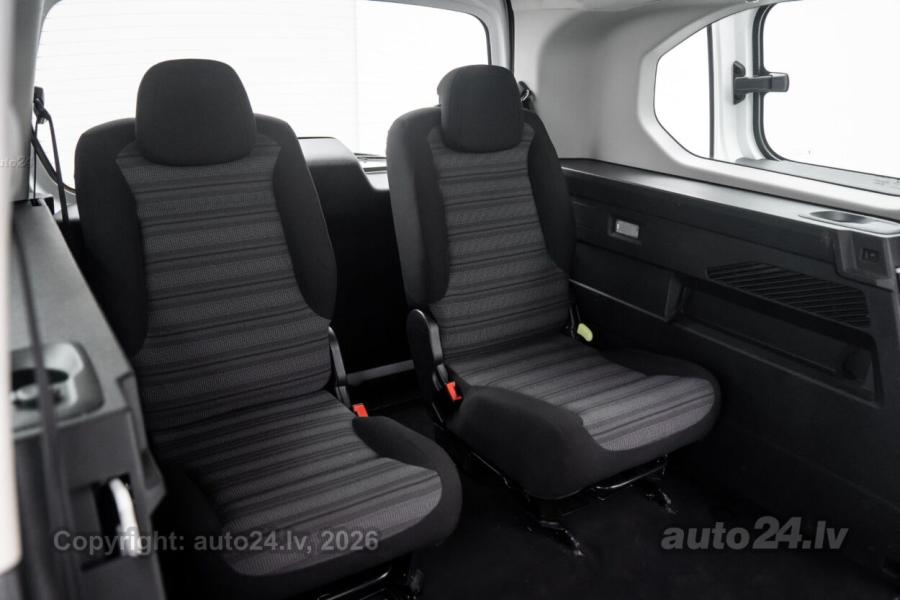 Balts Opel Combo 2021 Tallina, ar dzinēja tilpumu 1.20 L un nobraukumu 141 tūkst. km par 13999 €, foto 9 vietnē AUTOMOTO.COM.LV
