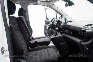 Balts Opel Combo 2021 Tallina, ar dzinēja tilpumu 1.20 L un nobraukumu 141 tūkst. km par 13999 €, foto 11 vietnē AUTOMOTO.COM.LV