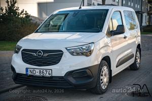 Balts Opel Combo 2022 Rīga, ar dzinēja tilpumu 1.50 L un nobraukumu 136 tūkst. km par 9990 €, foto  vietnē AUTOMOTO.COM.LV