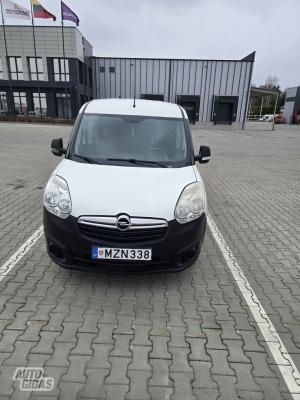 Balts Opel Combo 2017 Viļņa, ar dzinēja tilpumu 1.30 L un nobraukumu 350 tūkst. km par 3800 €, foto 6 vietnē AUTOMOTO.COM.LV
