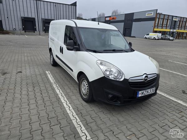 Balts Opel Combo 2017 Viļņa, ar dzinēja tilpumu 1.30 L un nobraukumu 350 tūkst. km par 3800 €, foto 6 vietnē AUTOMOTO.COM.LV