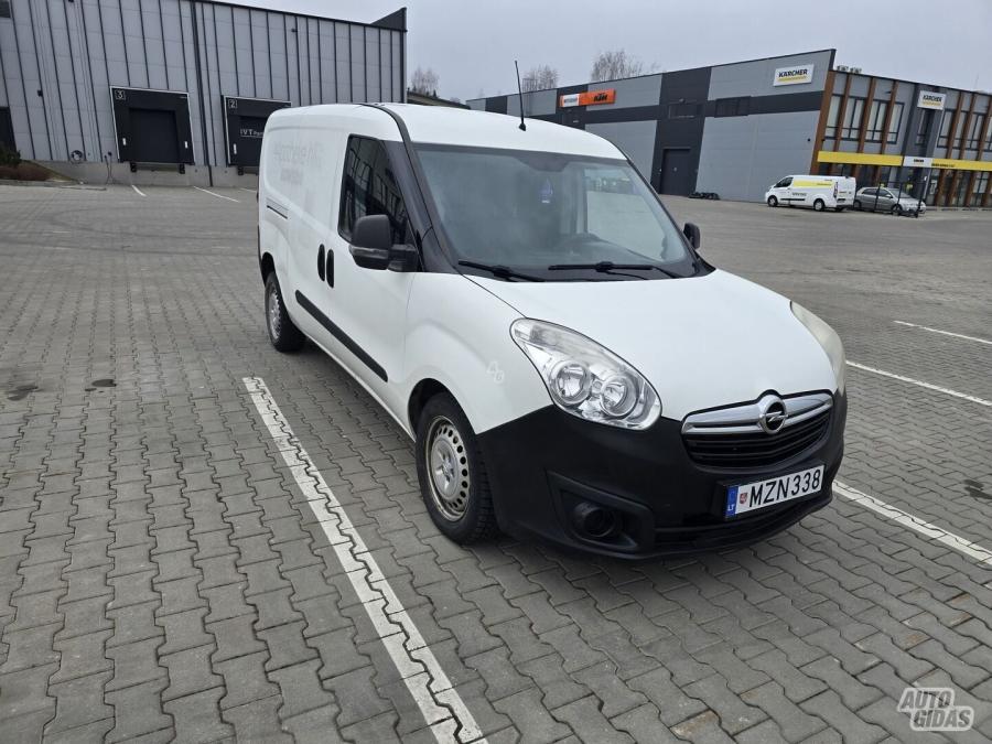 Balts Opel Combo 2017 Viļņa, ar dzinēja tilpumu 1.30 L un nobraukumu 350 tūkst. km par 3800 €, foto 7 vietnē AUTOMOTO.COM.LV