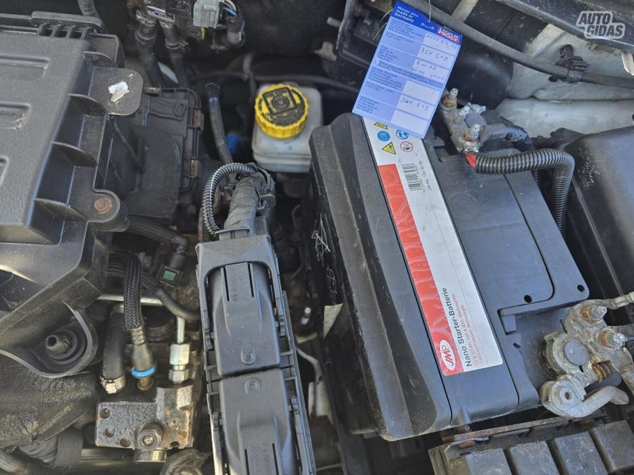 Balts Opel Combo 2017 Viļņa, ar dzinēja tilpumu 1.30 L un nobraukumu 350 tūkst. km par 3800 €, foto 14 vietnē AUTOMOTO.COM.LV