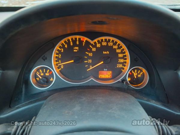 Yellow Opel Combo 2006 in Tallinn, with an engine capacity of 1.60 L and mileage of 296 thousand km for 799 €, photo 11 on AUTOMOTO.COM.LV