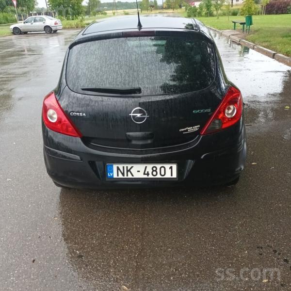 Melns Opel Corsa 2010 Bauska, ar dzinēja tilpumu 1.30 L un nobraukumu 160 tūkst. km par 1000 €, foto 3 vietnē AUTOMOTO.COM.LV