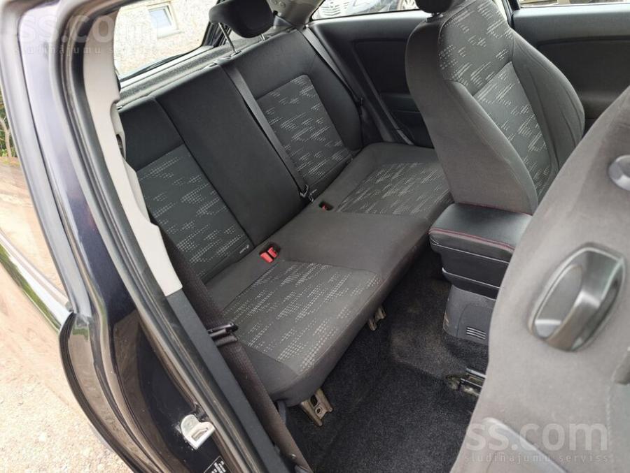 Black Opel Corsa 2011 in Rezekne, with an engine capacity of 1.20 L and mileage of 177 thousand km for 1950 €, photo 10 on AUTOMOTO.COM.LV