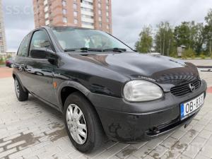 Black Opel Corsa 1997 in Riga, with an engine capacity of 1.00 L and mileage of 0 thousand km for 900 €, photo  on AUTOMOTO.COM.LV