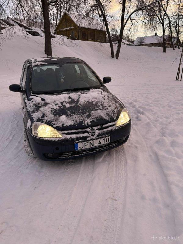 Melns Opel Corsa 2001 Ukmergė, ar dzinēja tilpumu 1.20 L un nobraukumu 179 tūkst. km par 700 €, foto 1 vietnē AUTOMOTO.COM.LV