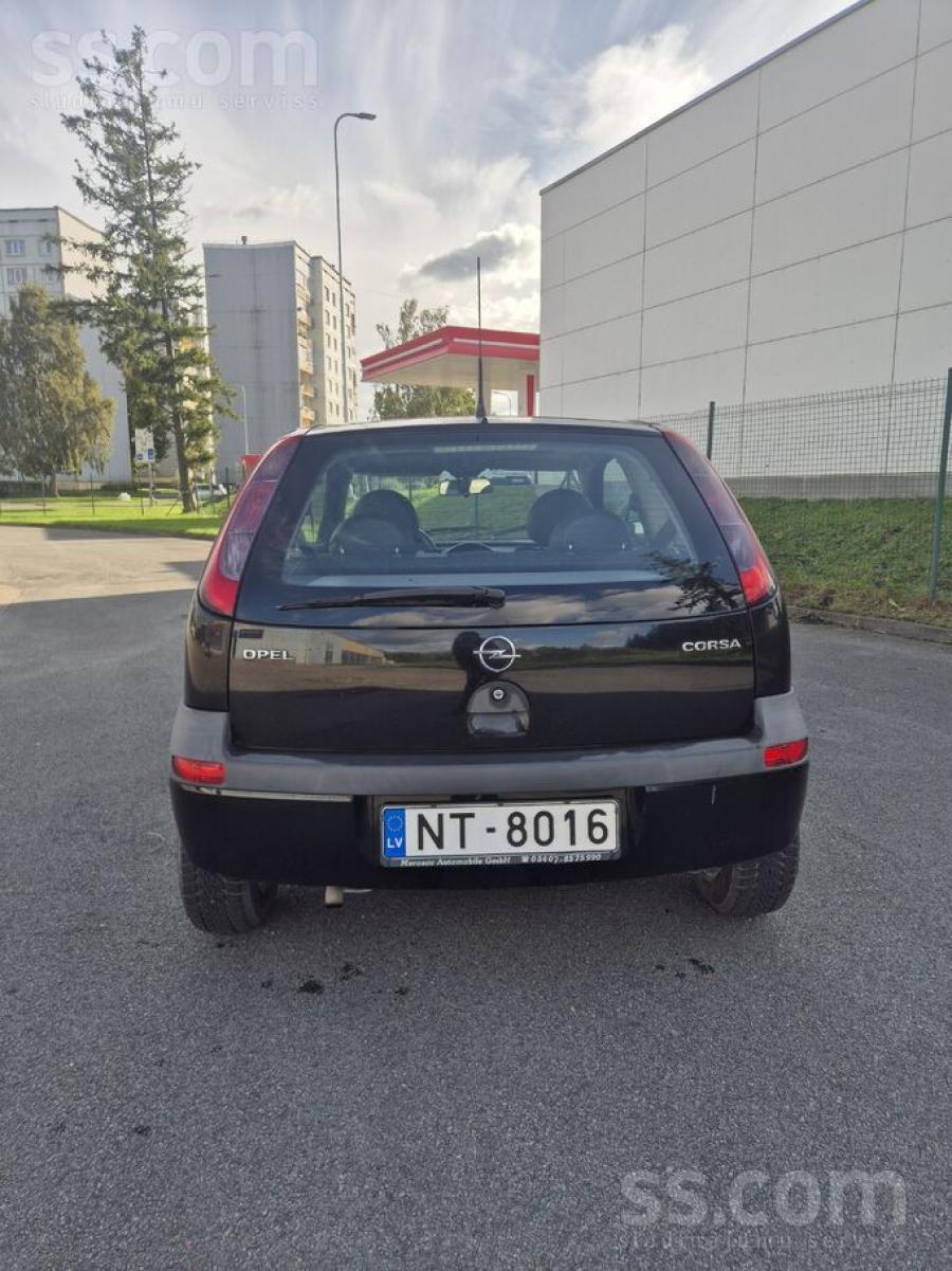Melns Opel Corsa 2001 Rīga, ar dzinēja tilpumu 1.00 L un nobraukumu 0 tūkst. km par 650 €, foto 4 vietnē AUTOMOTO.COM.LV