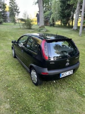 Melns Opel Corsa 2002 Kazlų Rūda, ar dzinēja tilpumu 1.20 L un nobraukumu 174 tūkst. km par 500 €, foto 5 vietnē AUTOMOTO.COM.LV