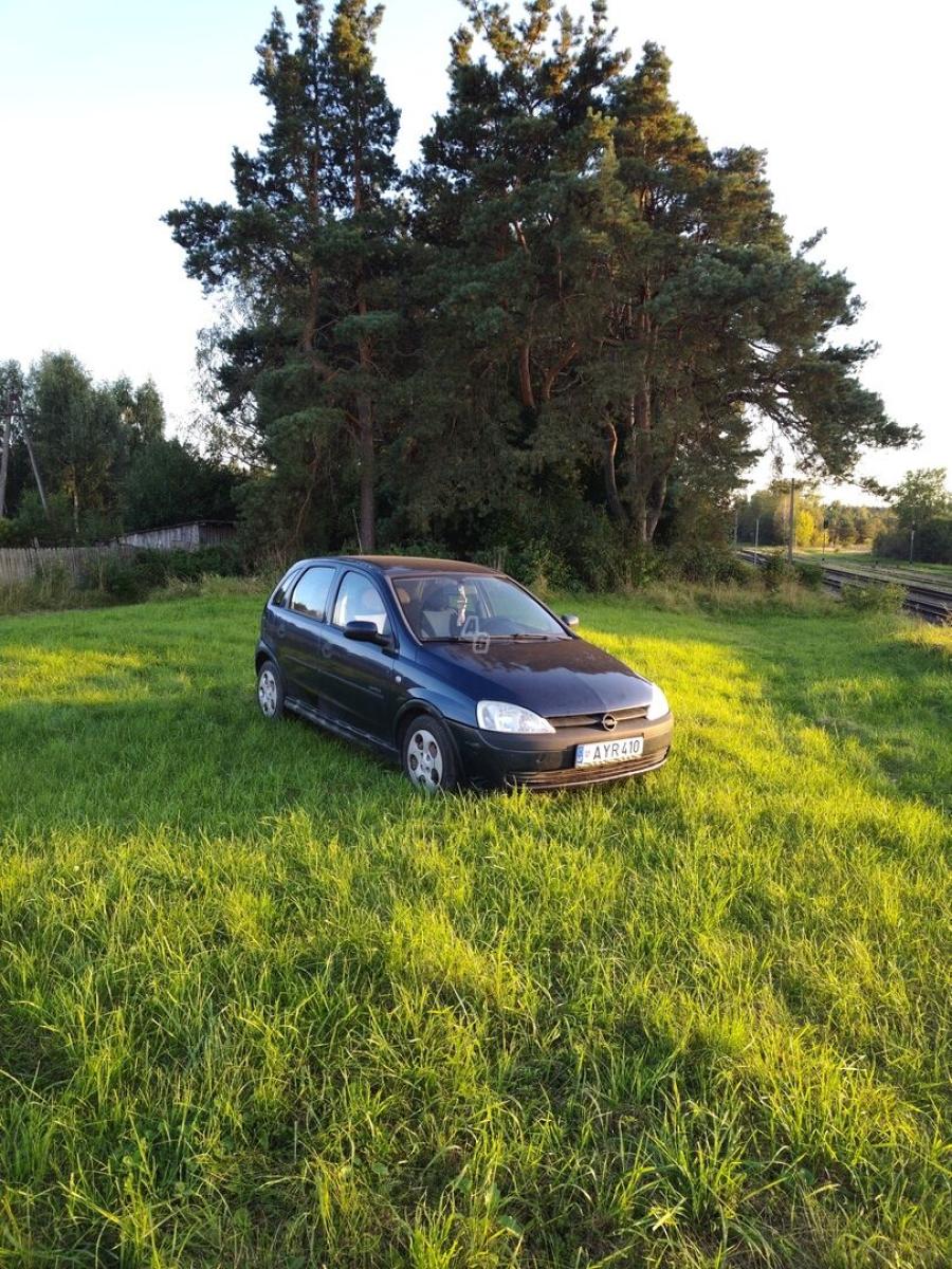Black Opel Corsa 2002 in Trakai, with an engine capacity of 1.70 L and mileage of 400 thousand km for 680 €, photo 6 on AUTOMOTO.COM.LV
