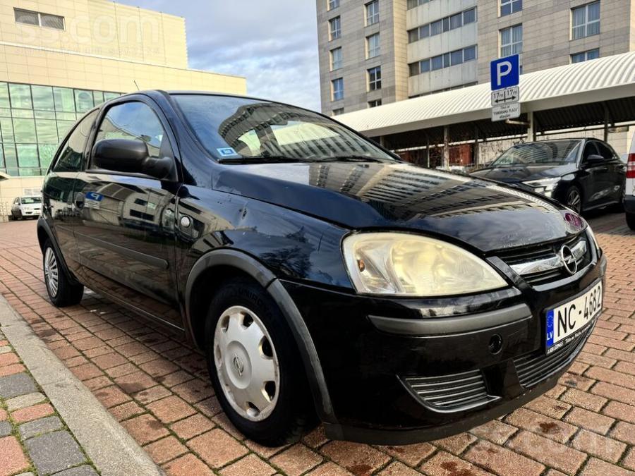 Melns Opel Corsa 2004 Rīga, ar dzinēja tilpumu 1.00 L un nobraukumu 0 tūkst. km par 1000 €, foto 1 vietnē AUTOMOTO.COM.LV