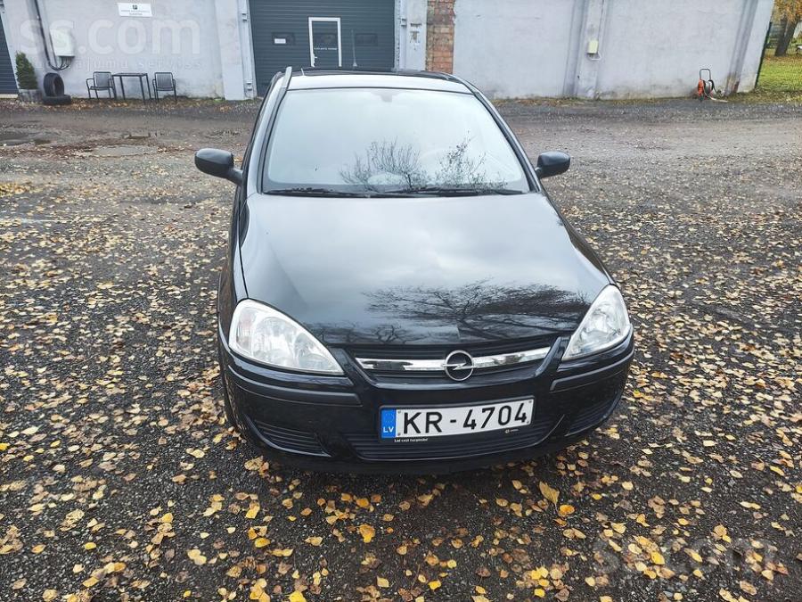 Melns Opel Corsa 2004 Rīga, ar dzinēja tilpumu 1.00 L un nobraukumu 230 tūkst. km par 1700 €, foto 5 vietnē AUTOMOTO.COM.LV