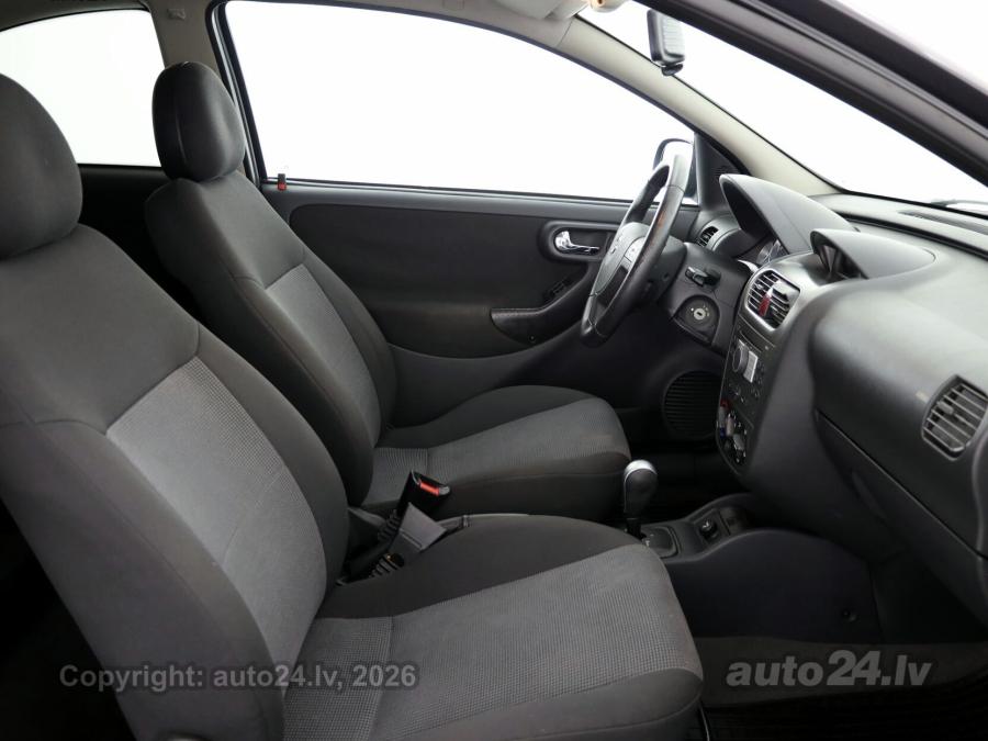 Melns Opel Corsa 2005 Tallina, ar dzinēja tilpumu 1.40 L un nobraukumu 132 tūkst. km par 1299 €, foto 7 vietnē AUTOMOTO.COM.LV