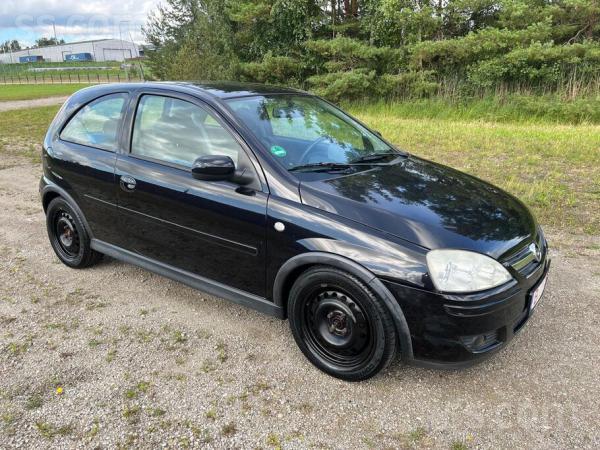 Black Opel Corsa 2005 in Tukums, with an engine capacity of 1.00 L and mileage of 216 thousand km for 1390 €, photo 1 on AUTOMOTO.COM.LV