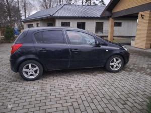Melns Opel Corsa 2007 Šauļi, ar dzinēja tilpumu 1.36 L un nobraukumu 215 tūkst. km par 950 €, foto 2 vietnē AUTOMOTO.COM.LV