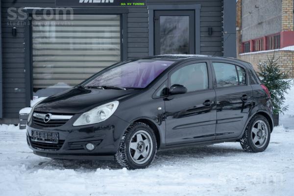 Black Opel Corsa 2007 in Liepaja, with an engine capacity of 1.20 L and mileage of 248 thousand km for 2650 €, photo 1 on AUTOMOTO.COM.LV